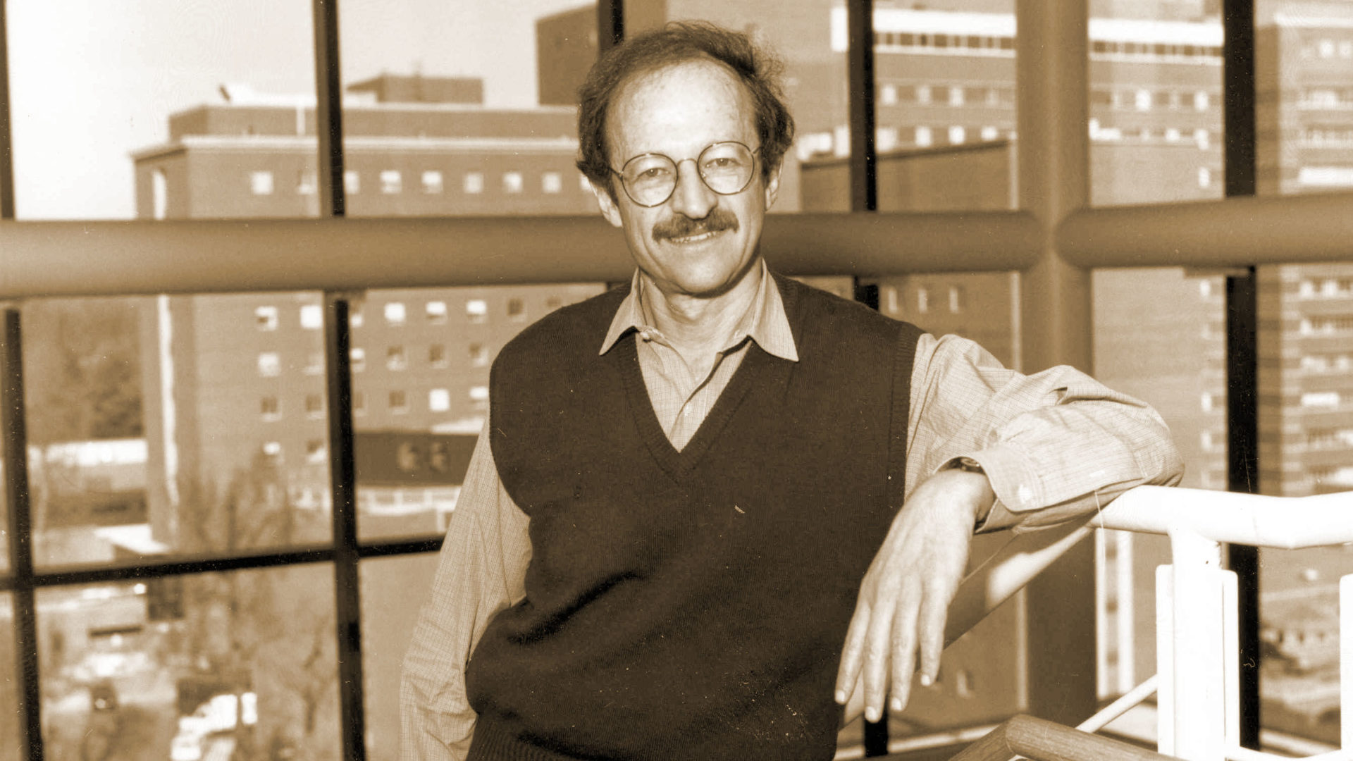 Nobel-Prize Winner Harold Varmus Talks Politics and Science